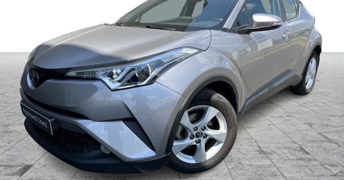 Toyota C-HR C-ENTER + Trekhaak | Toyota Boone